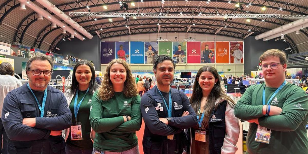Alunos do AEAAV na final do World Skills Portugal :: AEAAV